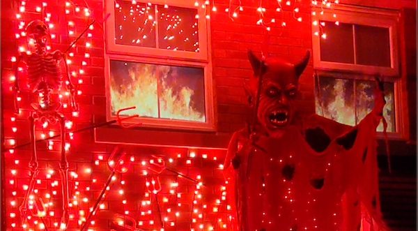 AtmosFAN’s Devilish Display Sets Neighborhood Ablaze – AtmosFX Digital ...