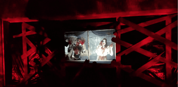 Great Zombie Apocalypse Display with Only 3 Projectors – AtmosFX ...