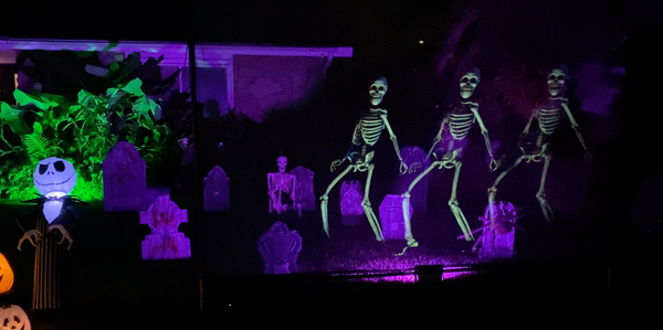 Three Quick & Easy Decoration Displays that are AtmosFAN-worthy ...