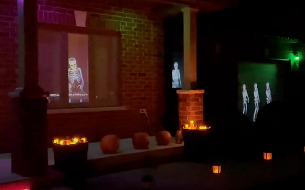 AtmosFAN’s Skeletons Put on a Big Show – AtmosFX Digital Decorations