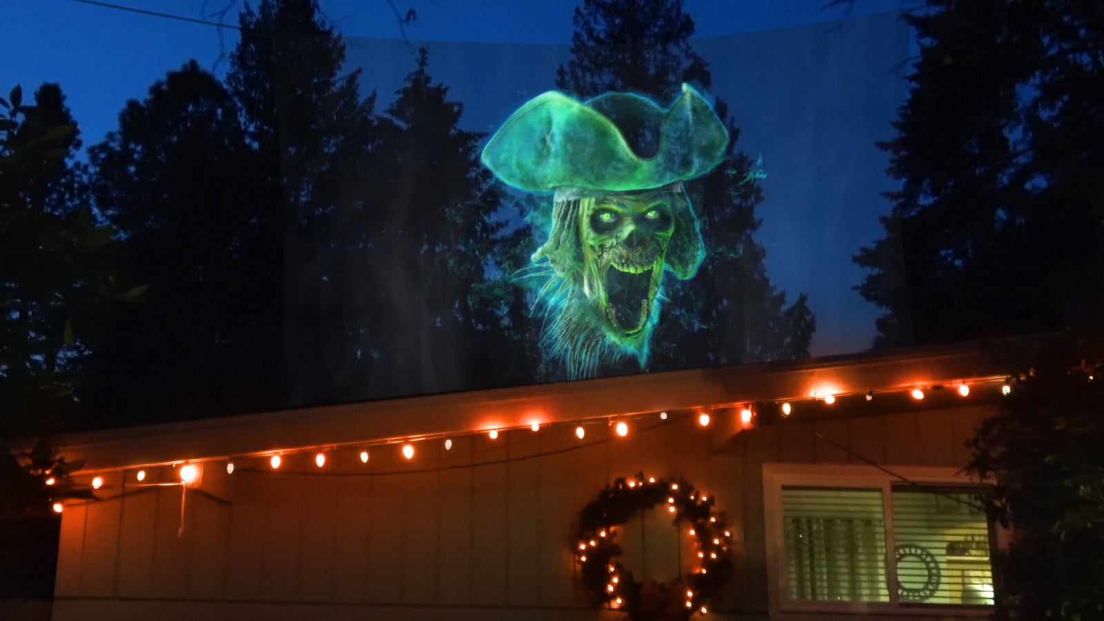 AtmosFAN Project Time: The Haunted Mirror – AtmosFX Digital Decorations